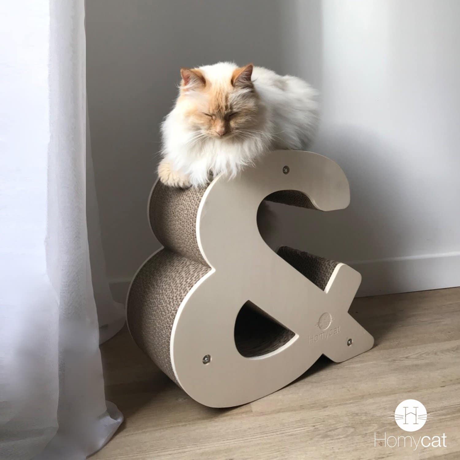 Un griffoir design pour votre chat et vous ! - Design Obsession